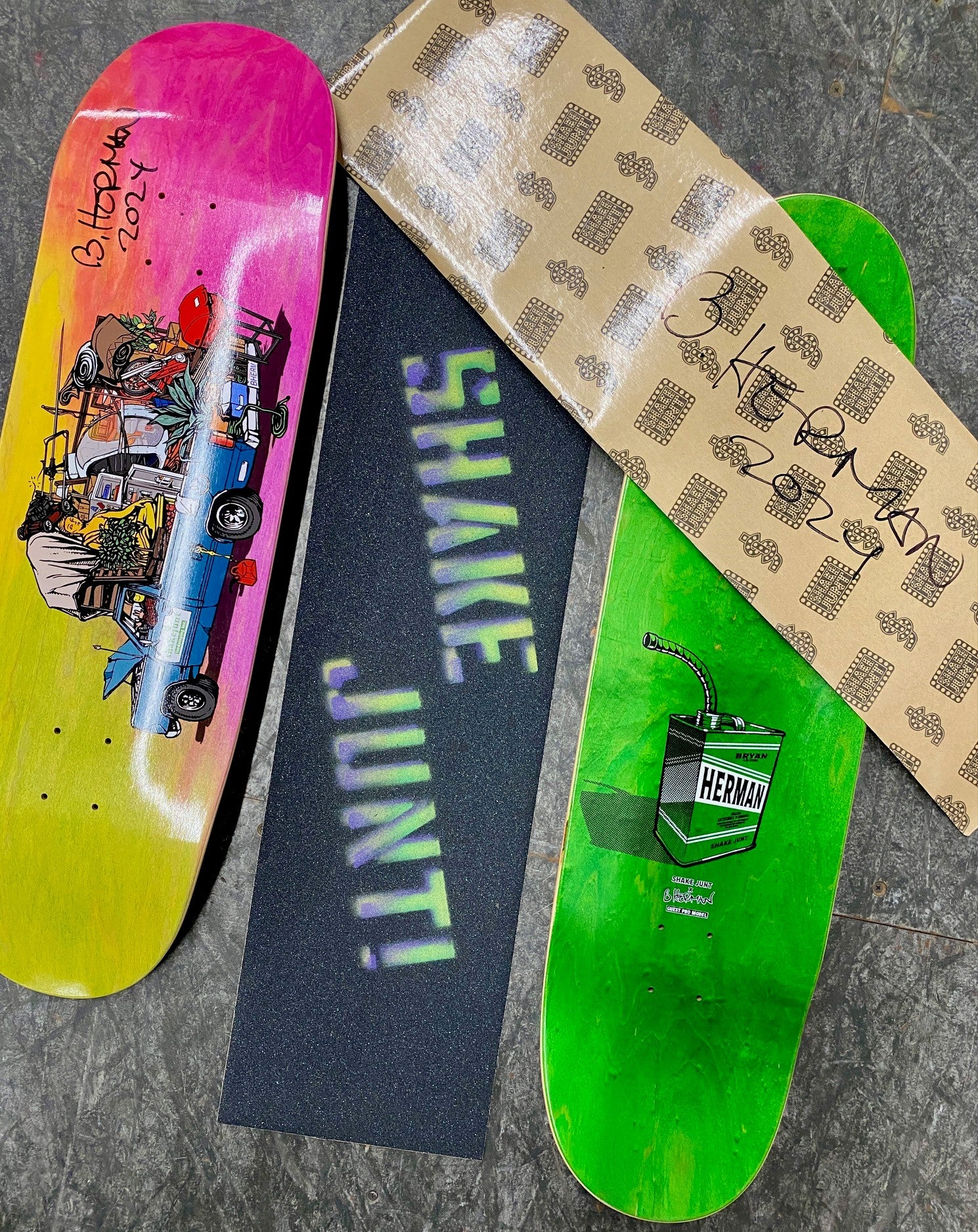 GET YO SHOP ON! – SHAKE JUNT